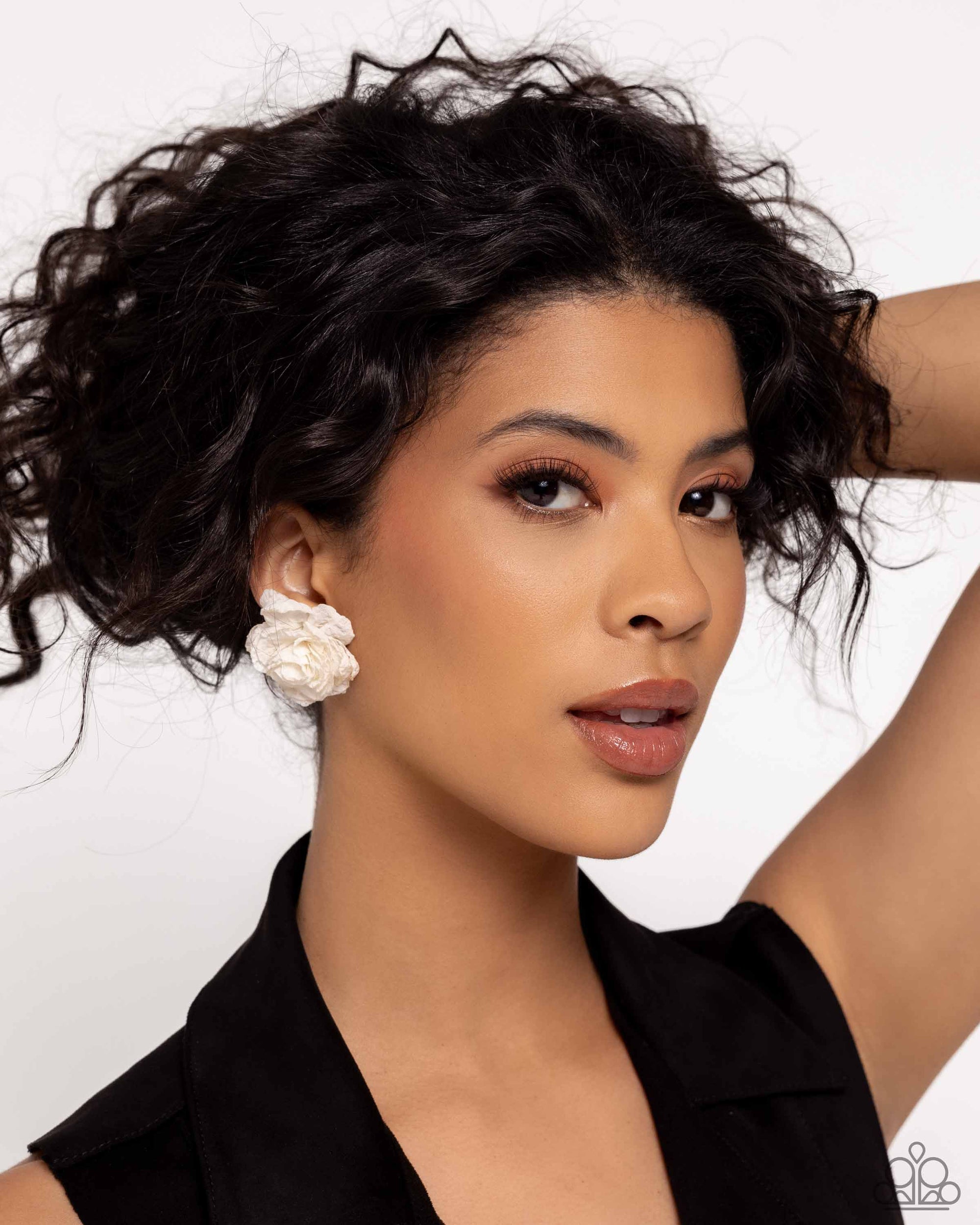 The latest styles of accessories, at an affordable prIce. – My Glam Gallery